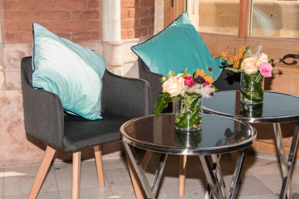 Round Steel Round Table - Crimons